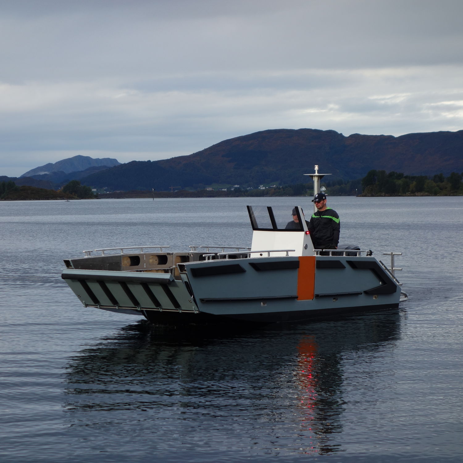 Arbeitsboot - OXpro AL6 - Hatløy Maritime AS - Rettungsboot ...