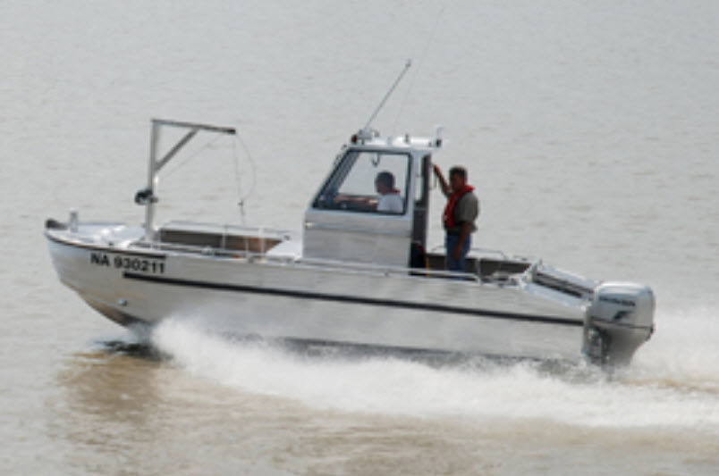 Arbeitsboot Berufsschiff - 6m - Alumarine Shipyard - Außenborder ...