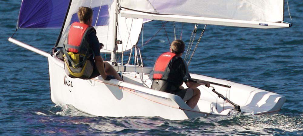 Segelboot / Regatta Kielboot - Topaz OMEGA - Topper - mit offenem Heck ...