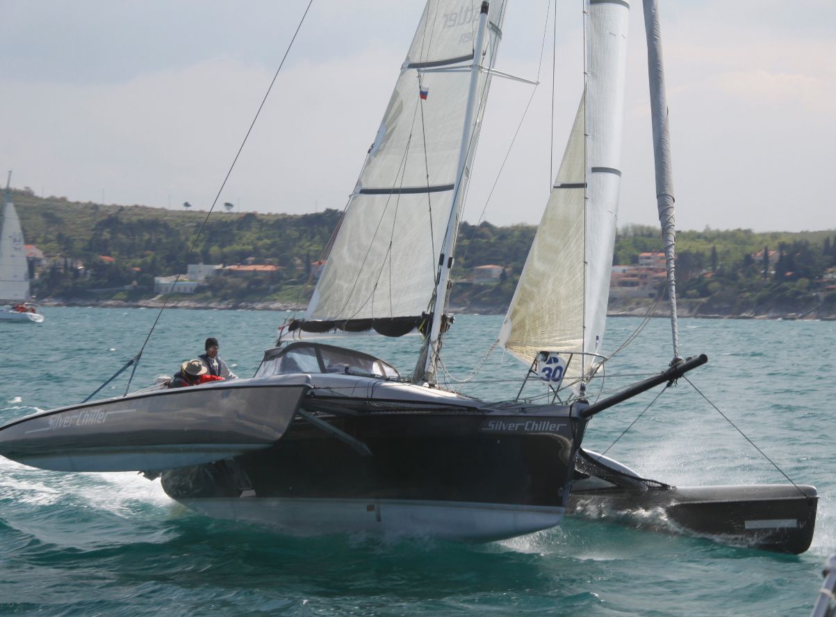 Trimaran / Cruiser-Racer / mit offenem Heck / 2 Kabinen - 37 - Corsair ...