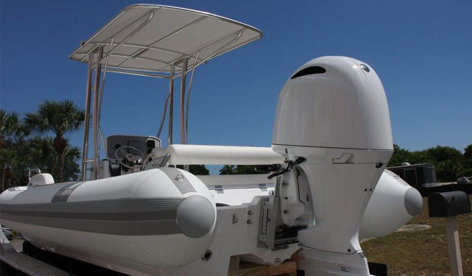 Katamaran-Schlauchboot - 24 - Novurania - Außenbord / Diesel / Festrumpf