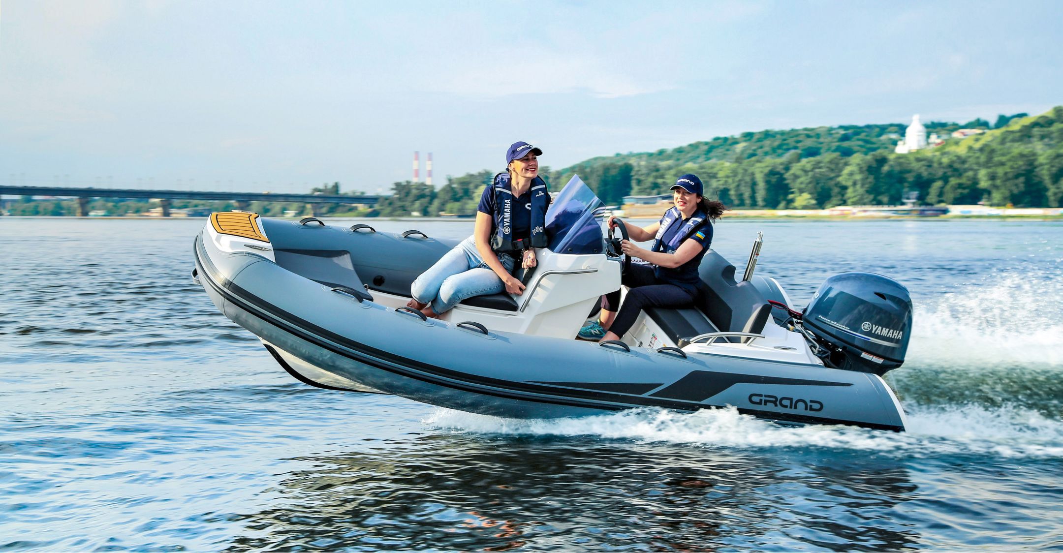 Außenborder-Schlauchboot - G420 - GRAND Inflatable Boats - halbstarr ...