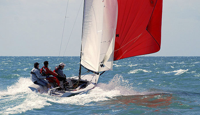 Segelboot / Regatta Kielboot - VIPER 640 - Rondar Raceboats - One ...