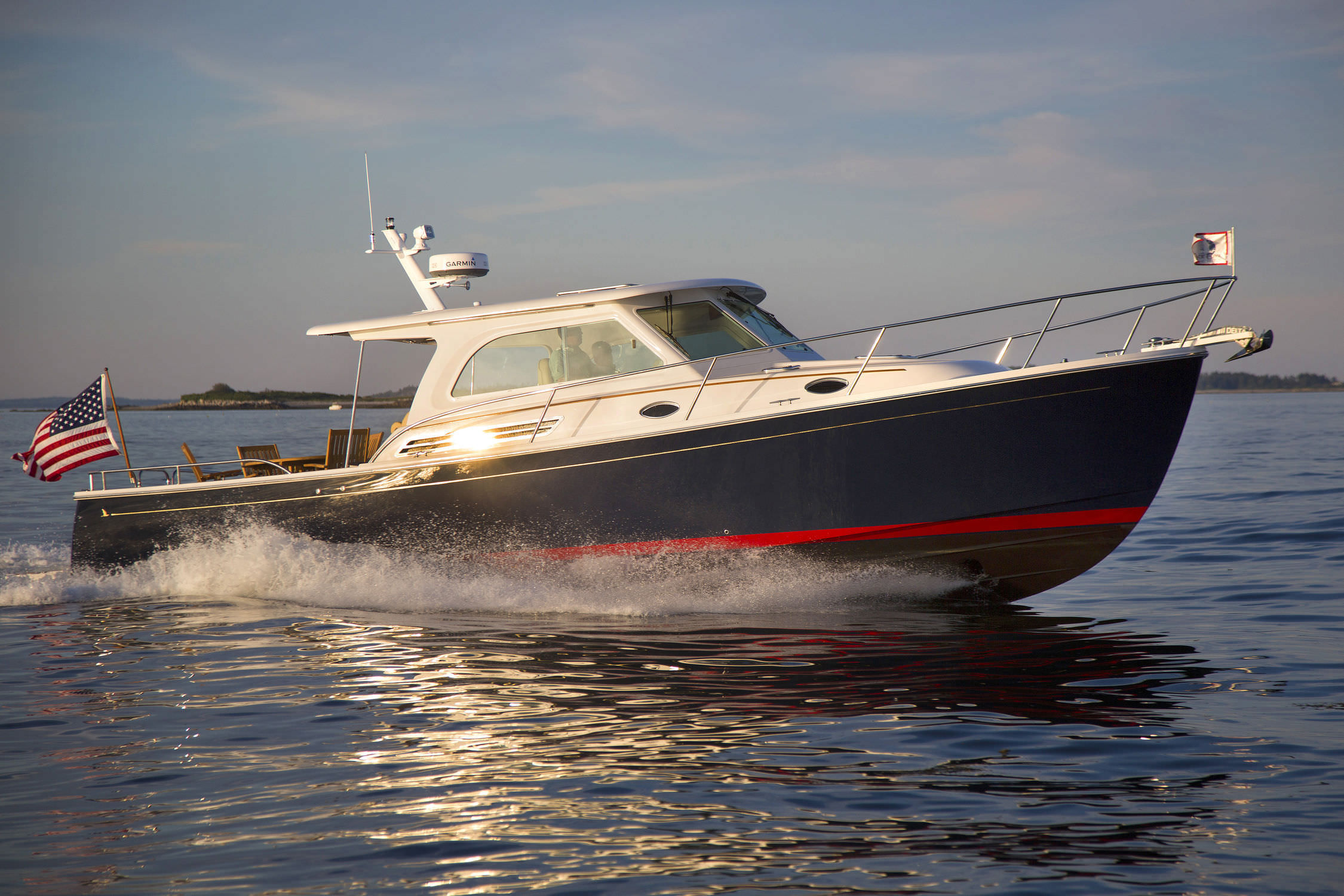Express-Cruiser / Innenborder - DOWNEAST 37 - Back Cove Yachts - Lobster