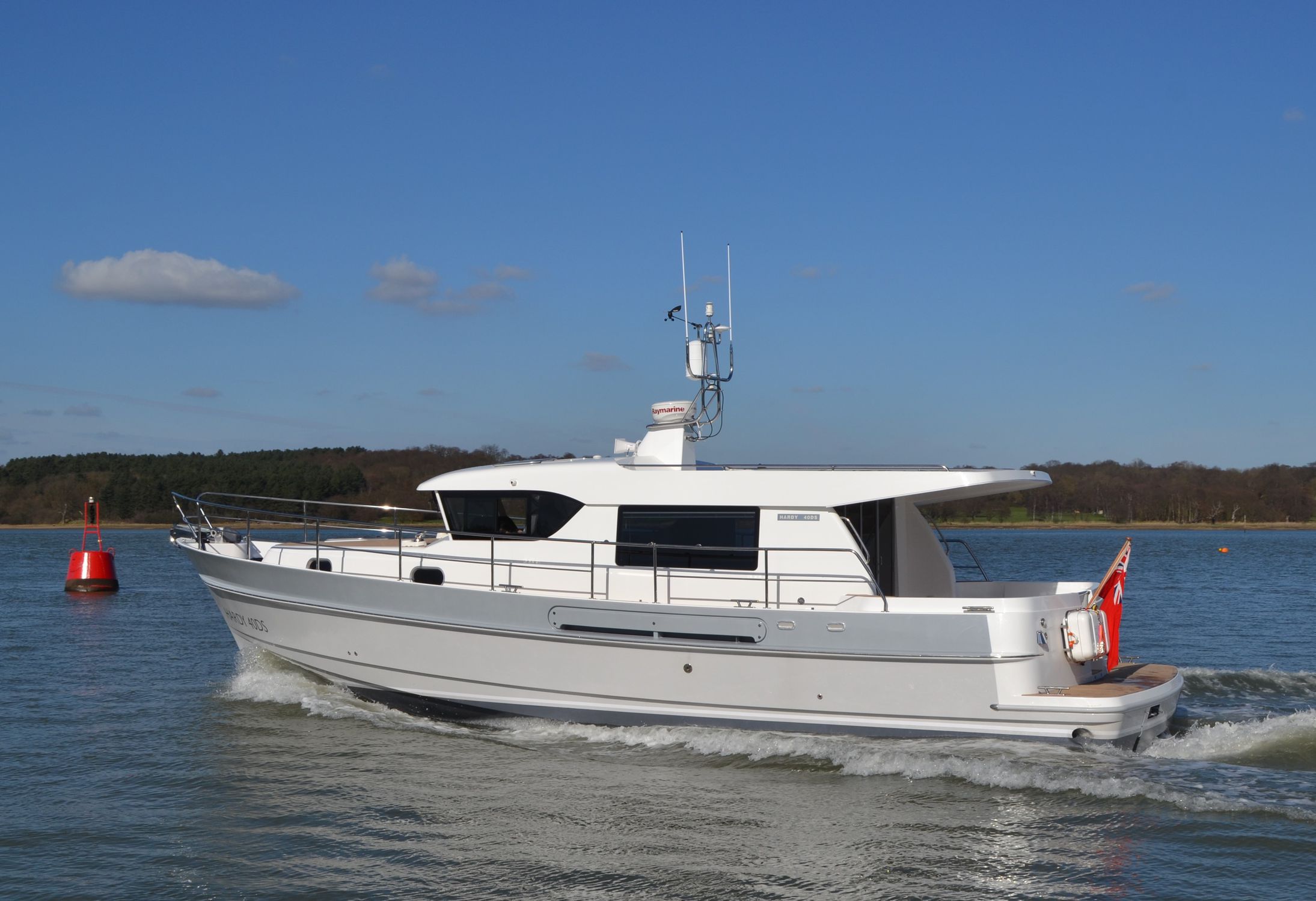Express-Cruiser / Innenborder - HARDY 40DS - Hardy Marine - Diesel ...