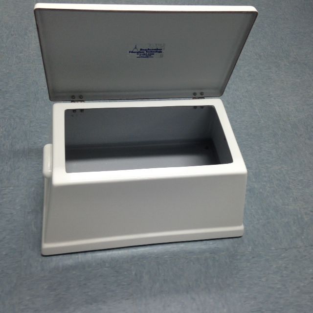 Trittstufe mit Lagerkisten - cockpit step box - Beachcomber Fiberglass ...