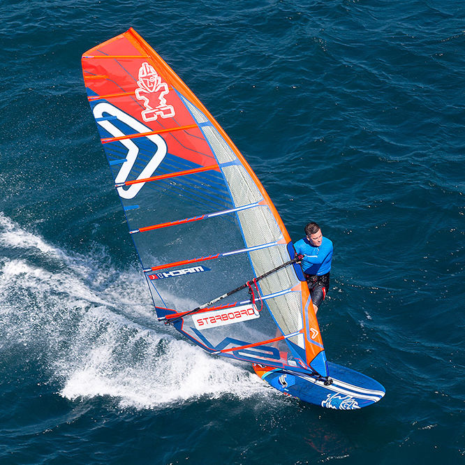 Windsurf-Segel / Race - MACH_1 - Severne Sails - Geschwindigkeit / 8 Segellatten