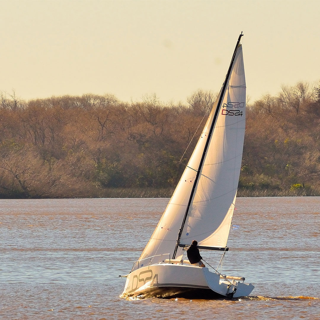 Daysailer-Segelboot - DS 24 - Astillero del Sur - Regatta / mit offenem ...