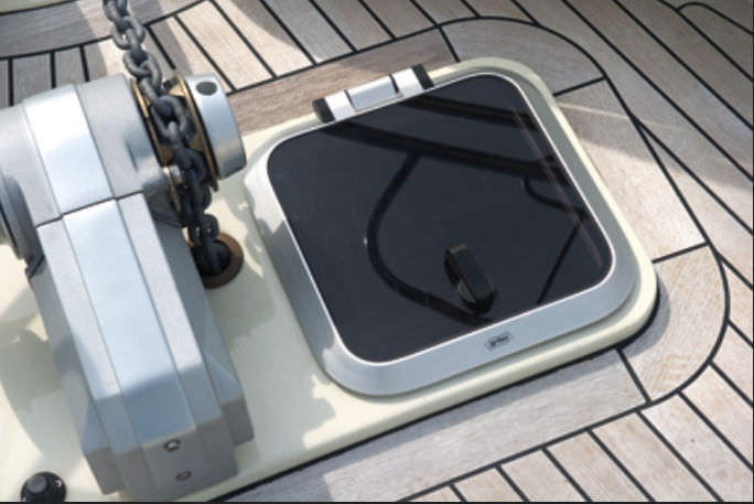 Quadratische Deckluke - FLUSHLINE - Gebo Marine Glazing B.V. - für Boot ...