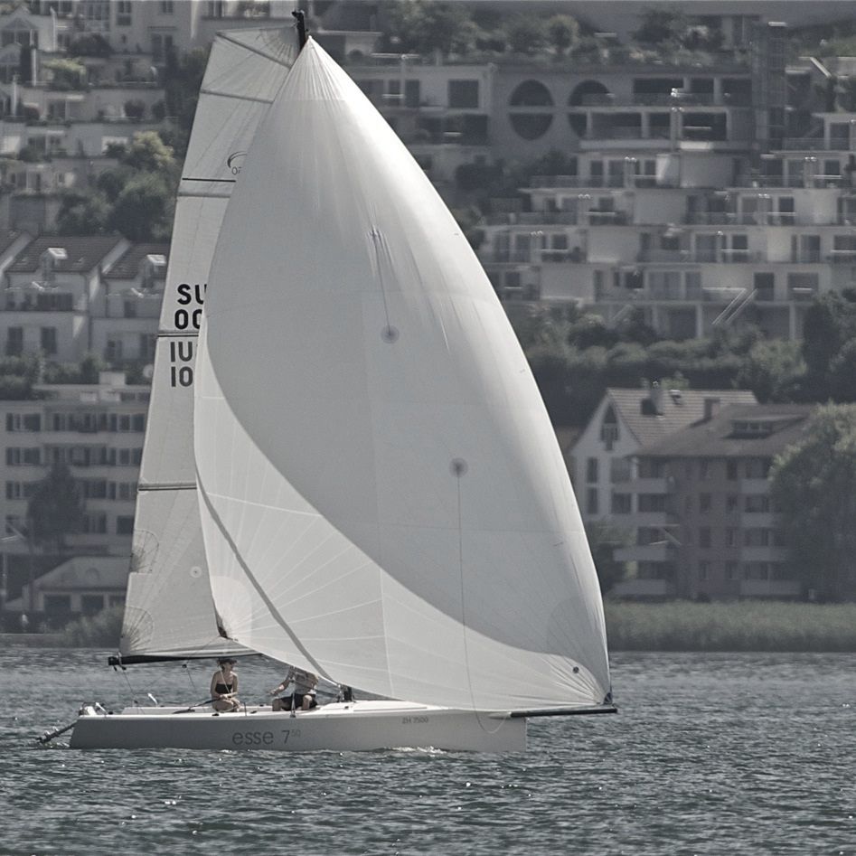 Daysailer-Segelboot - 750 - Esse Boats - Regatta Kielboot / mit offenem ...