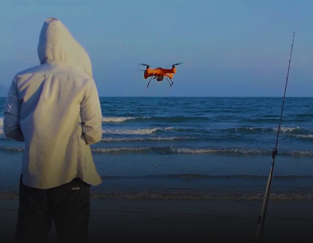 Quadrikopter Drohne Splash Drone 3 Fisherman SWELLPRO fur Angelsport wasserdicht schwimmend