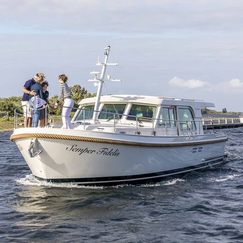 Express-Cruiser / Innenborder - Grand Sturdy 45.0 Sedan - Linssen ...