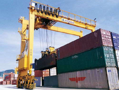 Container-Stapelkran / mit Gummireifen - 40 LT - Hyundai Samho Crane ...